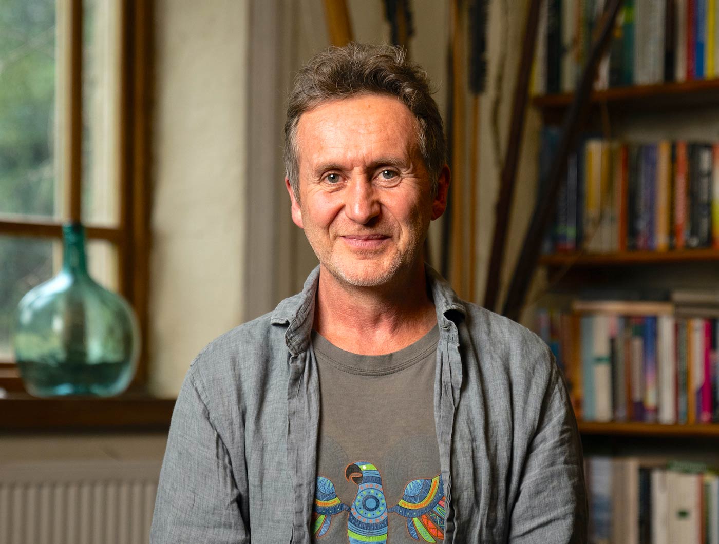 Bruce Parry - The New Earth School